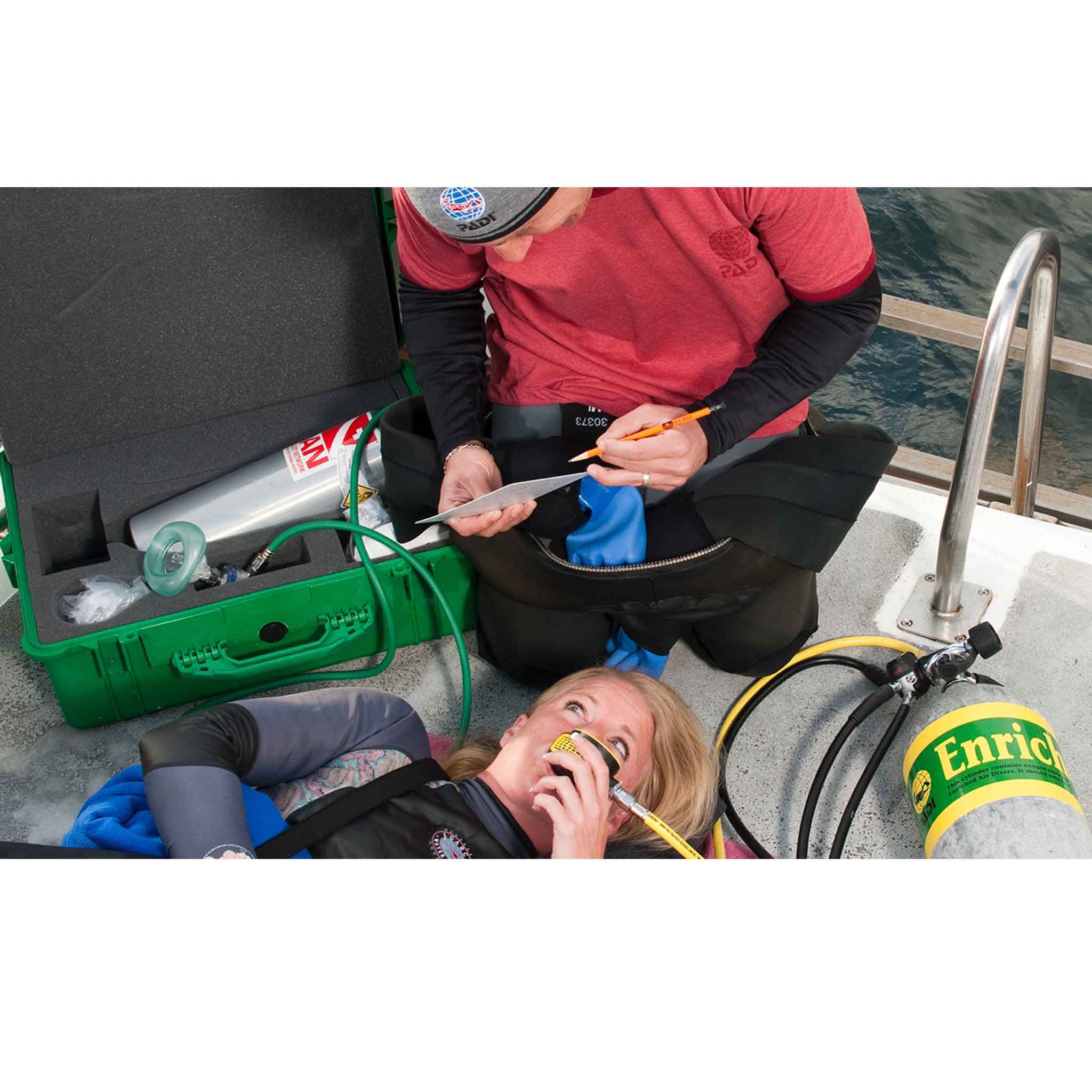 PADI Emergency Oxygen Provider Specialty Course | Dive Gear Australia