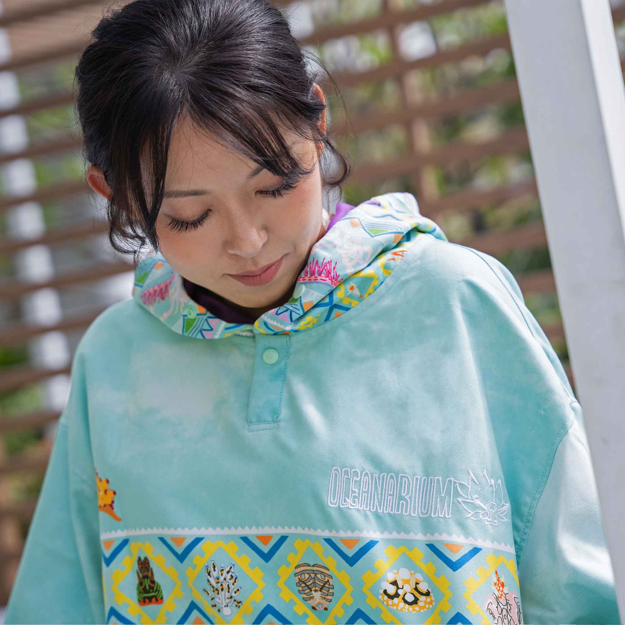 Oceanarium Seaslug Turquoise Cloak Towel | Dive Gear Australia